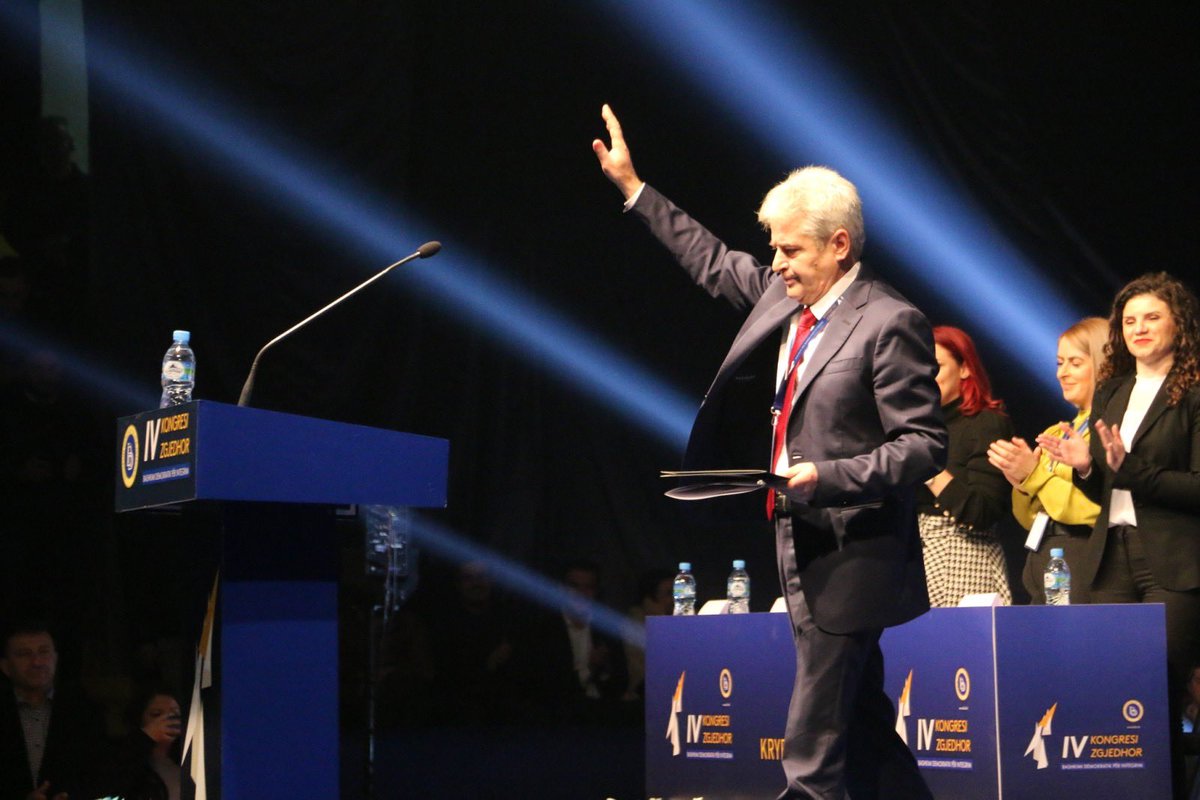 Nga nesër Ali Ahmeti në terren, publikohet agjenda e plotë për takimet ... Nga nesër Ali Ahmeti në terren, publikohet agjenda e plotë për takimet ...