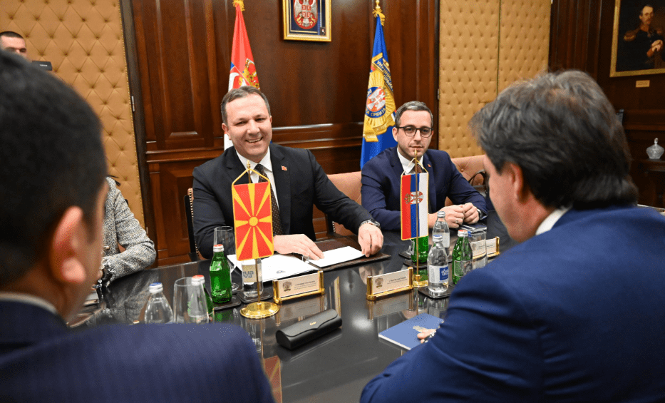 Kufiri Llojan-Miratoc , në Beograd nënshkruhet protokolli për ... Kufiri Llojan-Miratoc , në Beograd nënshkruhet protokolli për ...
