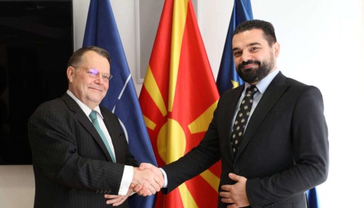 Lloga-Jan Kop: Holanda mbështet reformat në drejtësi – Tetova Sot