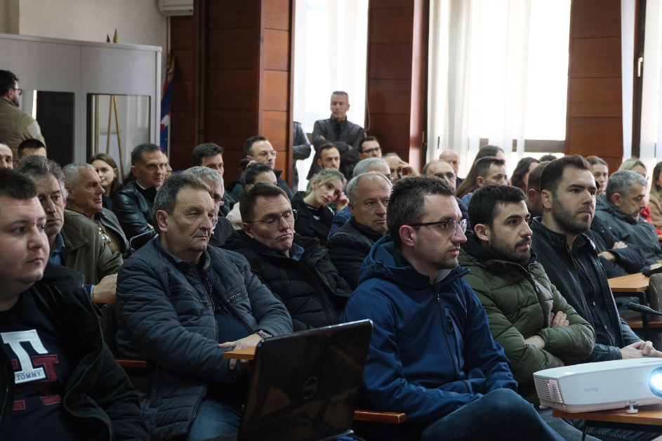 Komuna e Gostivarit organizoi Ligjëratë ngritjen e cilësisë së ... Komuna e Gostivarit organizoi Ligjëratë ngritjen e cilësisë së ...