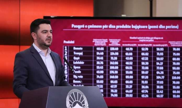 Bekteshi: Qeveria ngrin çmimin e pemëve dhe perimeve – Tetova Sot