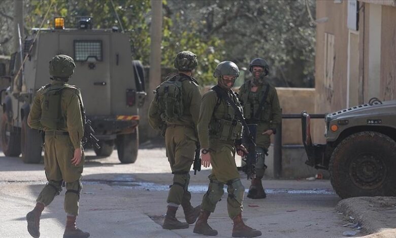 Sulm në Bregun Perëndimor, ushtria izraelite vret një palestinez ... Sulm në Bregun Perëndimor, ushtria izraelite vret një palestinez ...