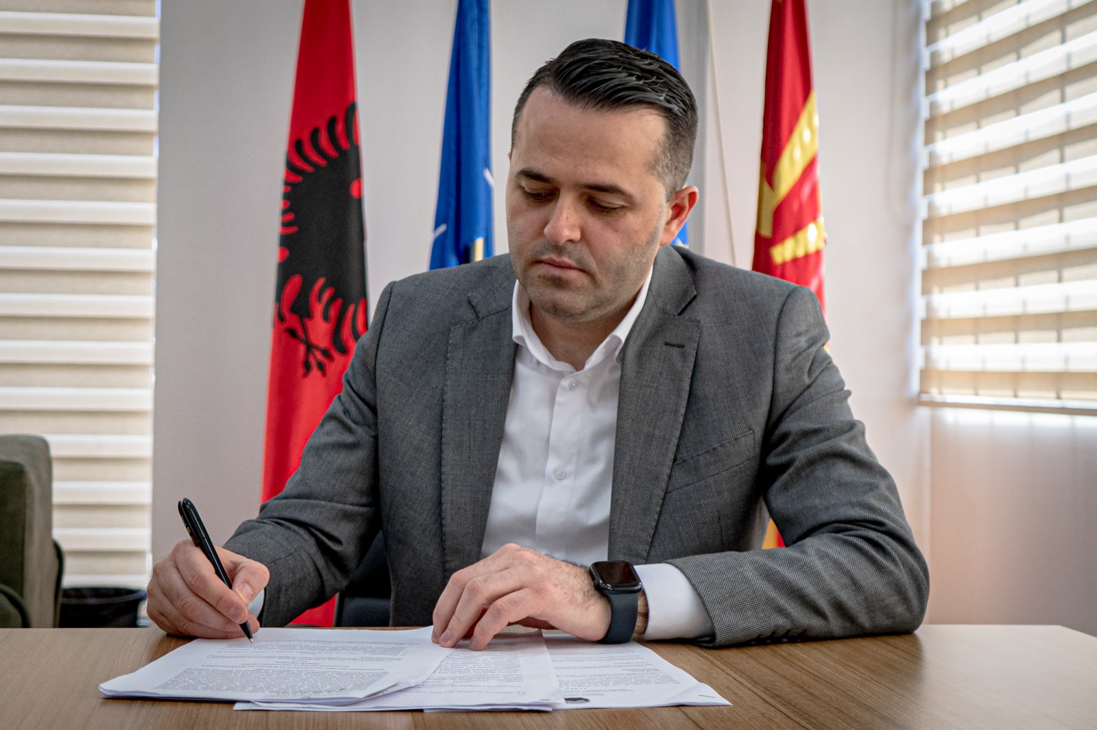 Sulejmani me lajm të mirë për shqiptarët. Përkatësia etnike në ...