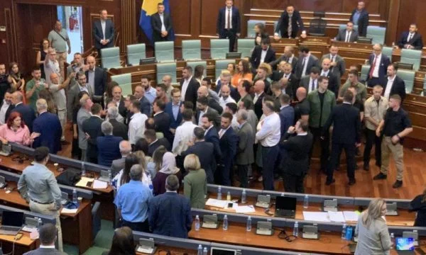 Prokuroria interviston Bislimin si të dyshuar e Muratin si të dëmtuar ... Prokuroria interviston Bislimin si të dyshuar e Muratin si të dëmtuar ...