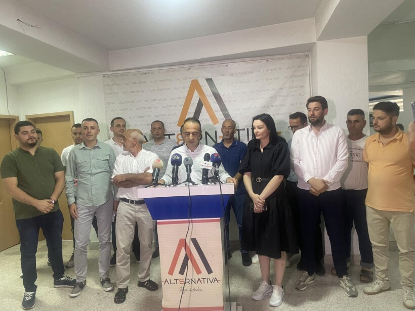 Anëtarët e Kuvendit Qendror të Alternativës kërkojnë shkarkimin e ... Anëtarët e Kuvendit Qendror të Alternativës kërkojnë shkarkimin e ...