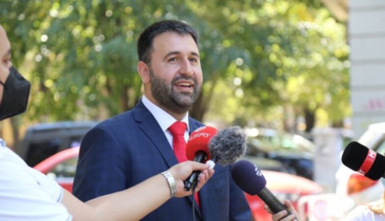 Arjanit Hoxha: “VLEN është vënë në gjah pas deputetëve turq, ndërsa ...