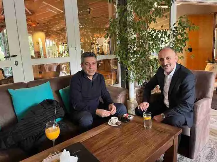 Bejta: Ja pse i ndamë rrugët me Mexhitin – Tetova Sot