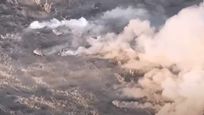 Forcat ukrainase shkatërrojnë kolonën e tankeve ruse (VIDEO) – TS Forcat ukrainase shkatërrojnë kolonën e tankeve ruse (VIDEO) – TS
