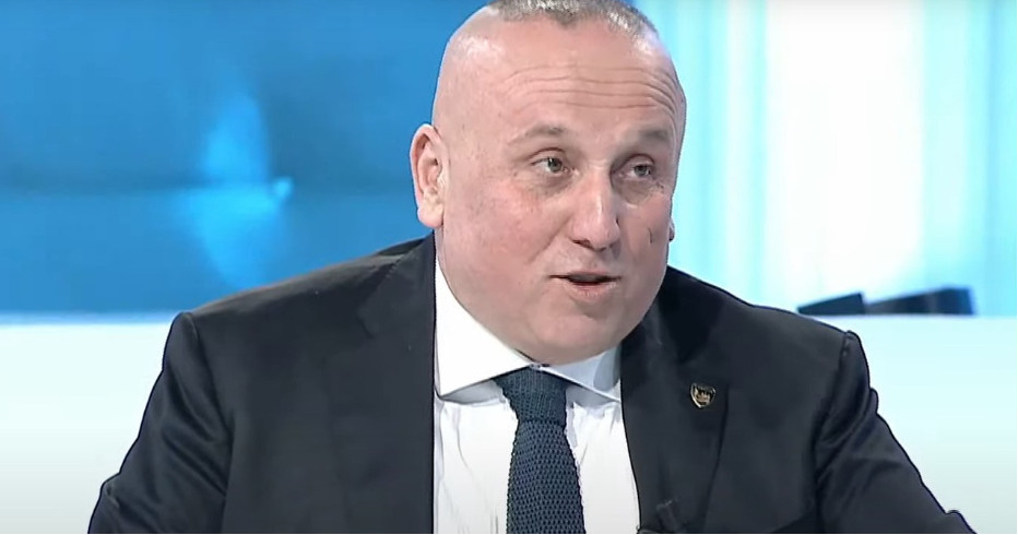 E FUNDIT/ Ilir Kulla paraqitet në SPAK – Tetova Sot E FUNDIT/ Ilir Kulla paraqitet në SPAK – Tetova Sot