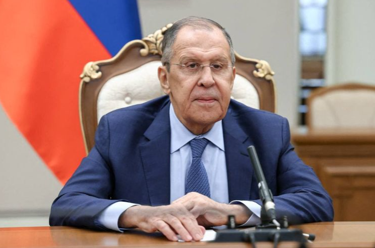 Rusia është e gatshme nëse Perëndimi dëshiron të luftojë për Ukrainën ... Rusia është e gatshme nëse Perëndimi dëshiron të luftojë për Ukrainën ...
