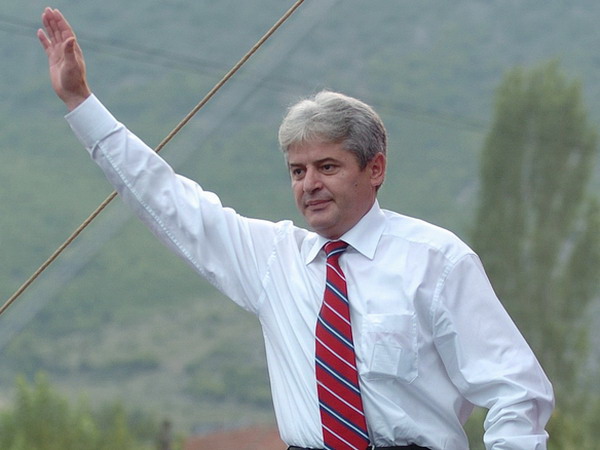 Ekskluzive/ Ali Ahmeti nuk e mohon kandidaturën për President – Tetova Sot Ekskluzive/ Ali Ahmeti nuk e mohon kandidaturën për President – Tetova Sot