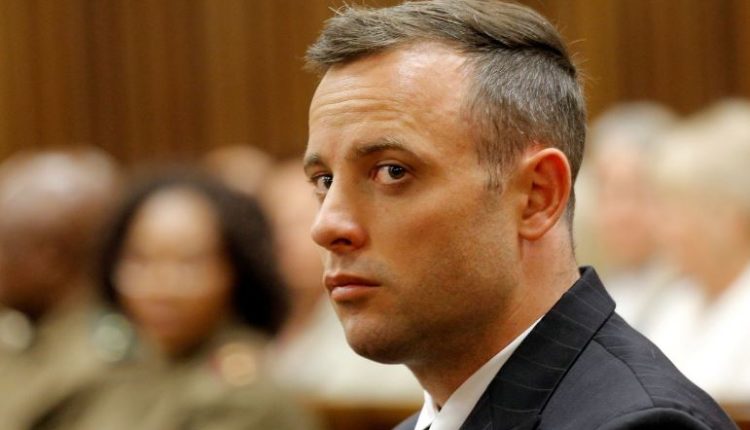 Oscar Pistorius do të lirohet nga burgu në janar, gati 11 vjet pas ... Oscar Pistorius do të lirohet nga burgu në janar, gati 11 vjet pas ...