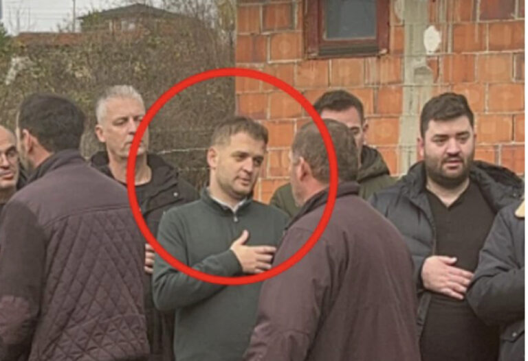 Detaje tronditëse: Naim Murseli dyshohet se porositi vrasjen e ... Detaje tronditëse: Naim Murseli dyshohet se porositi vrasjen e ...