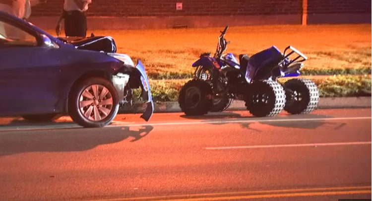 Aksident në Кërçovë ndërmjet motorit me 4 rrota dhe një veture ...