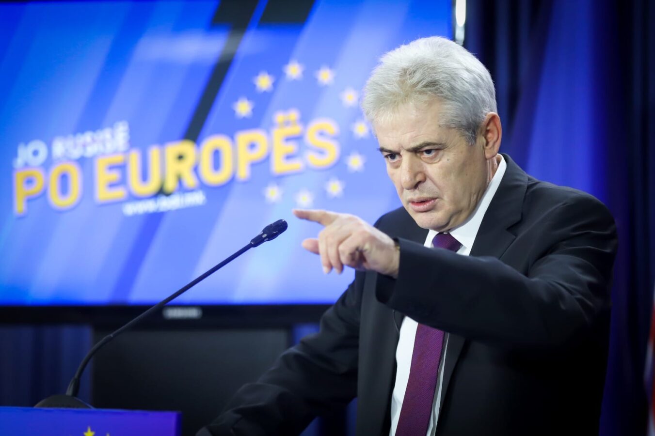Sondazhi i IPIS/ BDI dominon dhe fiton bindshëm në të gjitha njësitë ... Sondazhi i IPIS/ BDI dominon dhe fiton bindshëm në të gjitha njësitë ...