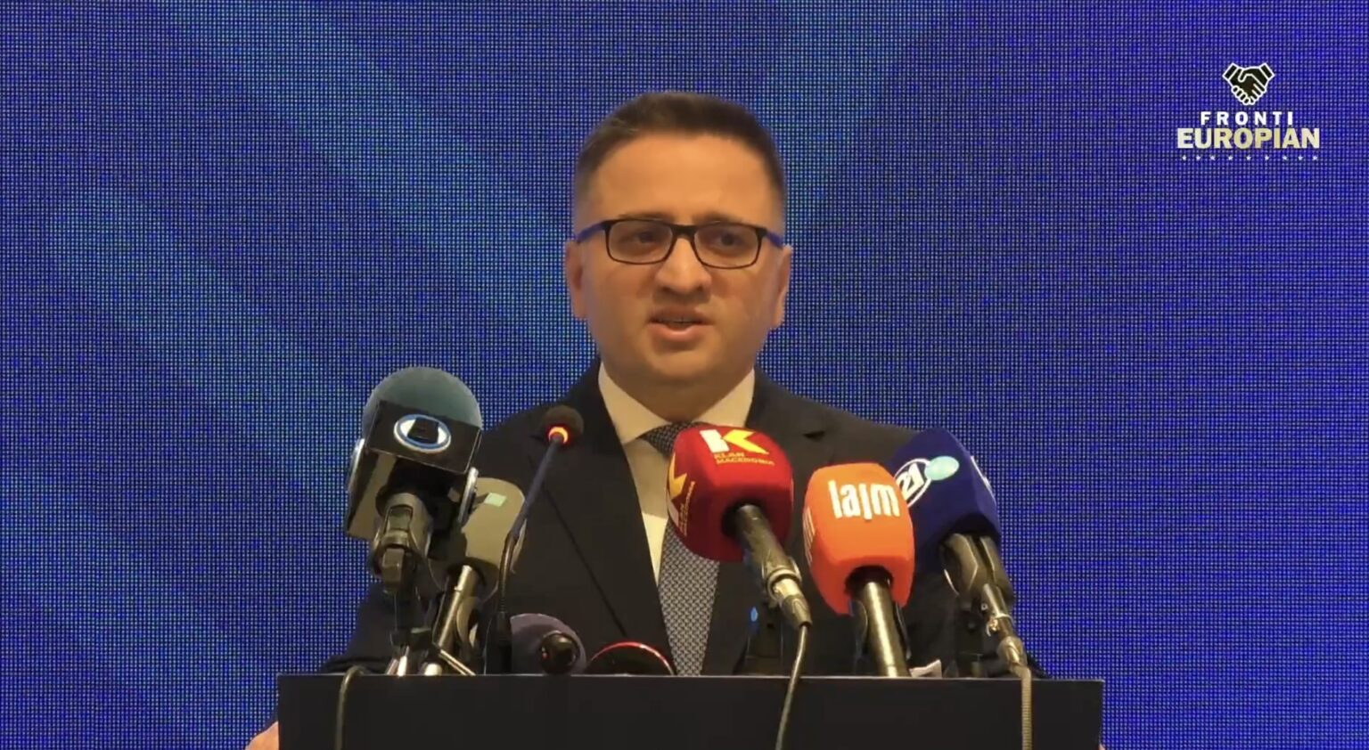 “Shqiptarët fundërrina”, Fatmir Besimi i përgjigjet Mickoskit – Tetova Sot