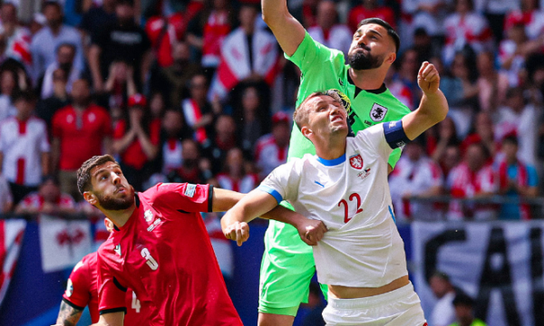 Gjeorgjia barazon me Çekinë, shpresë për Shqipërinë – Tetova Sot