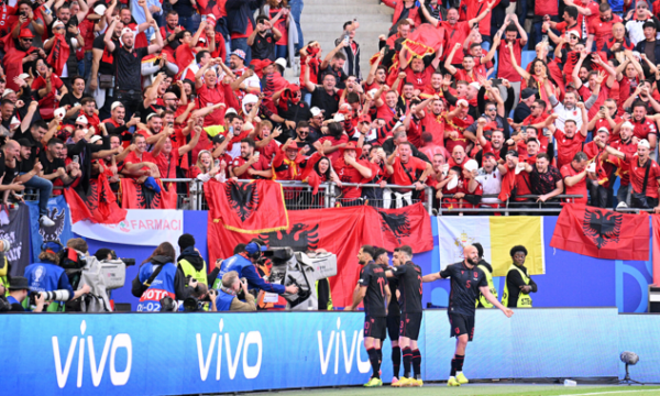 Këto matematika e kualifikojnë Shqipërinë edhe me barazim ndaj Spanjës ...