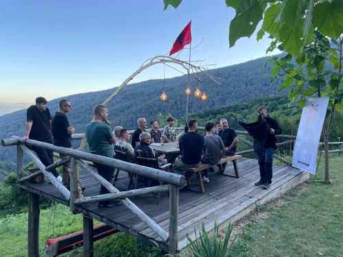 Bujtinat dhe produktet jodrurore në funksion të zhvillimit të turizmit ...