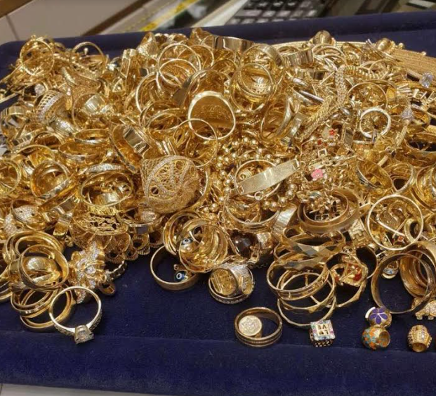 Kontrolle në 5 argjendari të Prizrenit, konfiskohet mall afër gjysmë ...