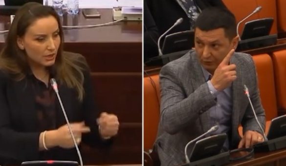 Eskalon debati mes Ilire Dautit dhe Rijad Shaqirit (VIDEO) – Tetova Sot Eskalon debati mes Ilire Dautit dhe Rijad Shaqirit (VIDEO) – Tetova Sot